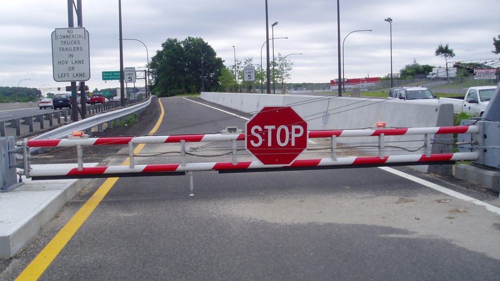 Barrier Arm Archives - Transpo Industries