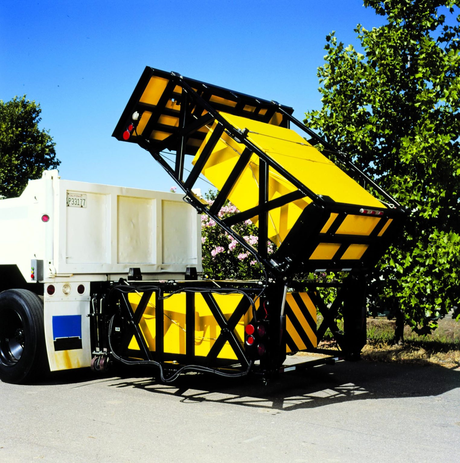 Truck-Mounted Safety Attenuators | Transpo